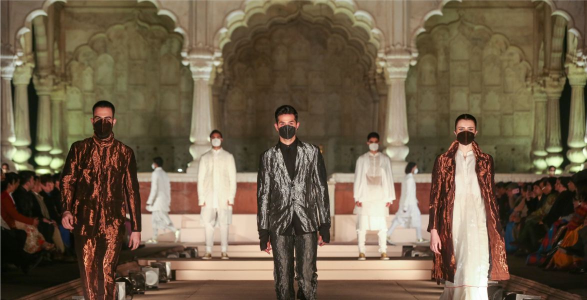 Red Fort Regalia | The Voice Of Fashion