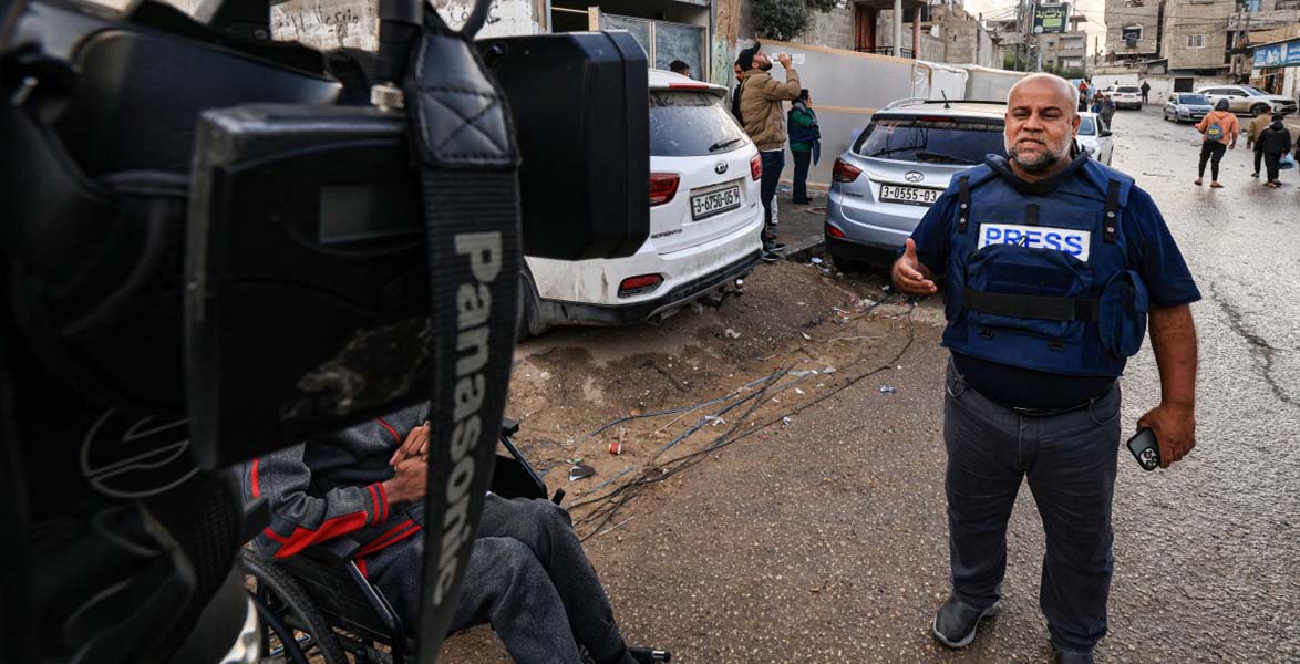 The Politics of the Press Jacket | The Voice Of Fashion